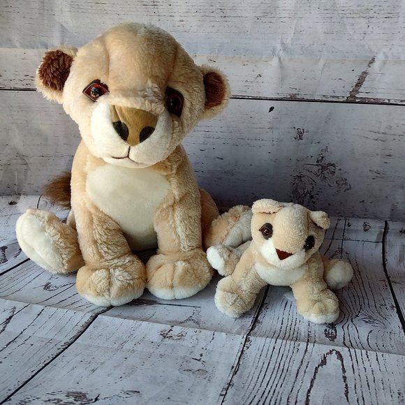 Goofa | Toys | Vintage Goffa Lioness And Cub Realistic Plush Stuffed ...